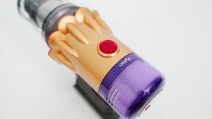 Dyson V12 Slim Review: A Lightweight Alternative